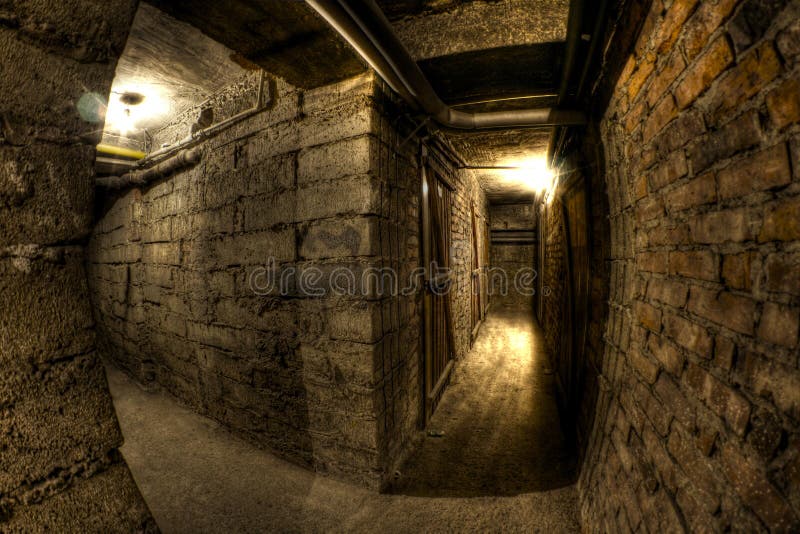 Porão foto de stock. Imagem de arquitetura, assustador - 15202012
