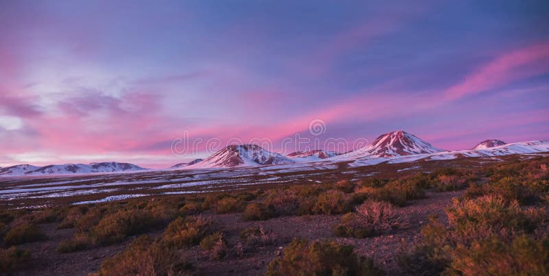 Por Do Sol No Deserto - Por Do Sol No Deserto Imagem de Stock - Imagem ...
