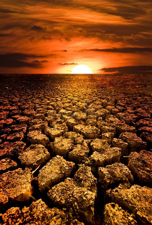 Lago seco foto de stock. Imagem de marrom, azul, nave - 2872532