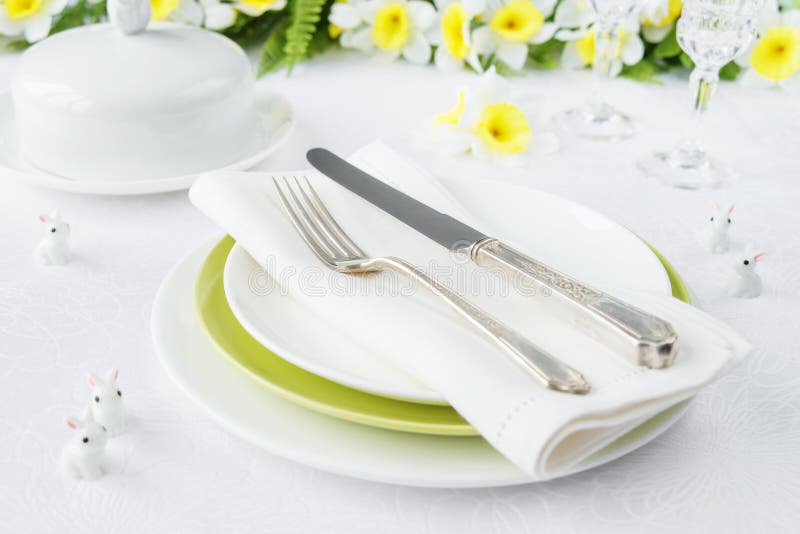 Porcelain Plates, Silverware and Spring Flowers Stock Image - Image of ...