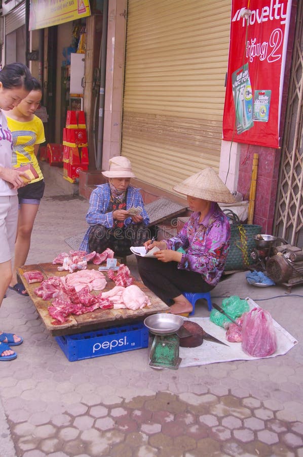 Pork seller woman editorial image. Image of conical, health - 23633630