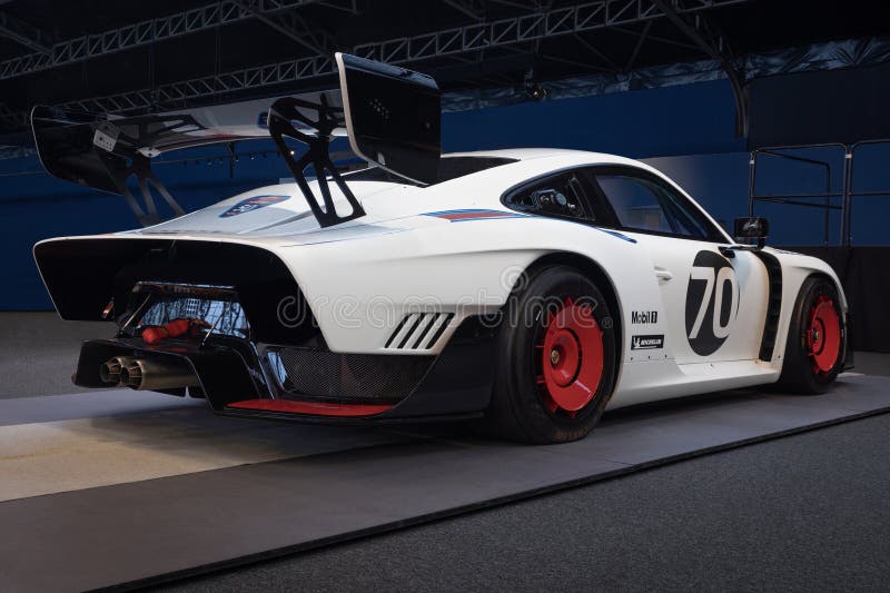 Porsche 935 editorial photo. Image of white, technology - 272094846