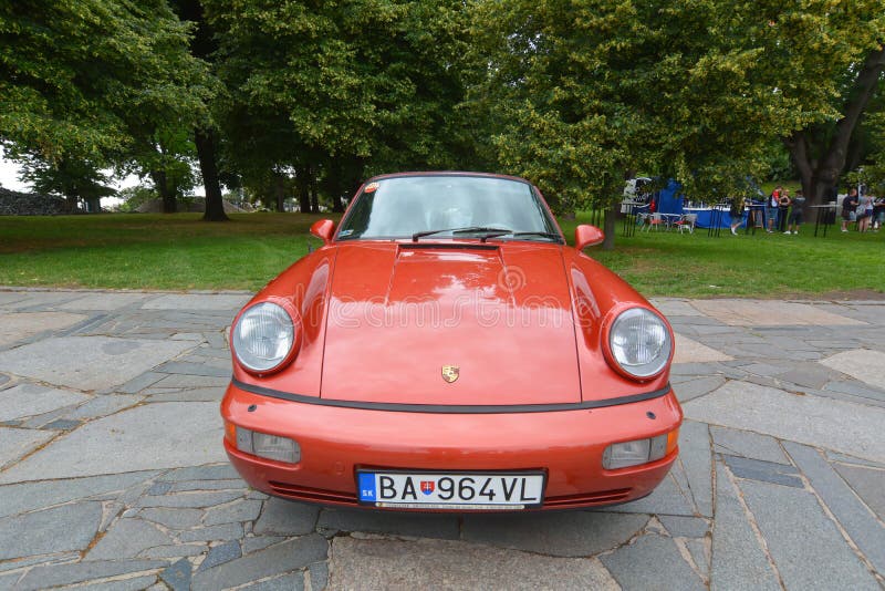 Porsche Rojo 911, Modelo 964 Fotografía editorial - Imagen de porche ...
