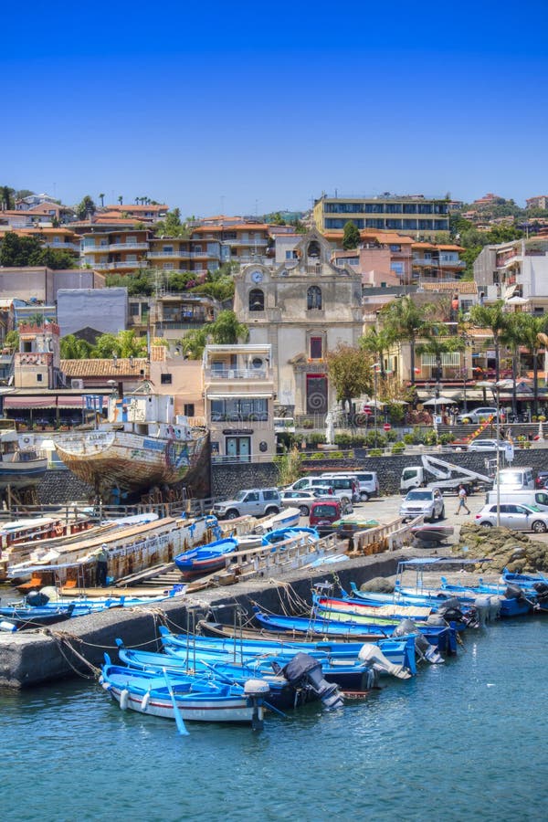 Port of Aci trezza editorial stock image. Image of trezza - 136585529
