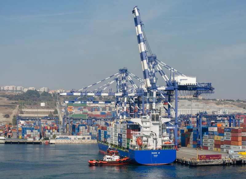 Port Ambarli editorial stock image. Image of mooring - 82224099