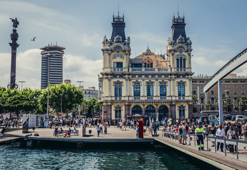 Port in Barcelona editorial stock photo. Image of colon - 73660553