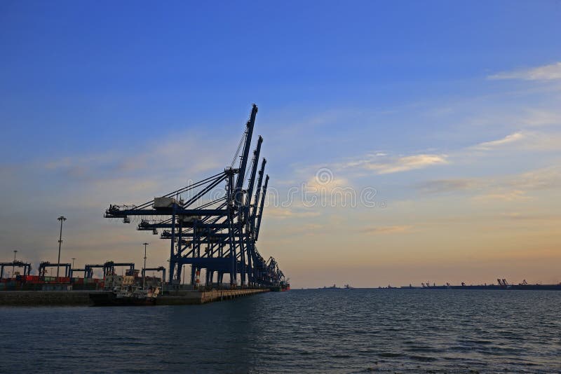 Port Crane Unloading Container Ships Stock Image - Image of crane, pier ...