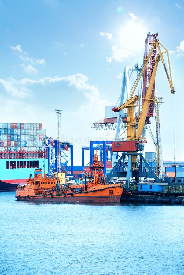 Shipping container loading stock image. Image of transportation - 8368843
