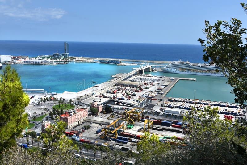 Vue Panoramique Du Port De Barcelone Image stock - Image du marina ...