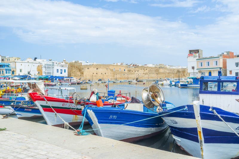 Port de Bizerte photo stock éditorial. Image du urbain - 60423558