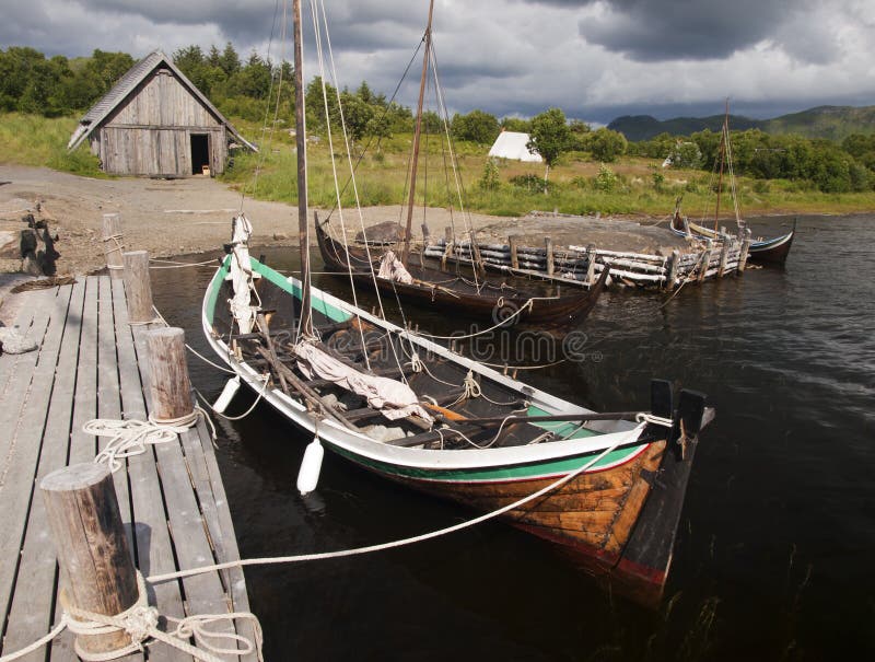 Port de Viking photo stock. Image du dock, viking, bateau - 15551676