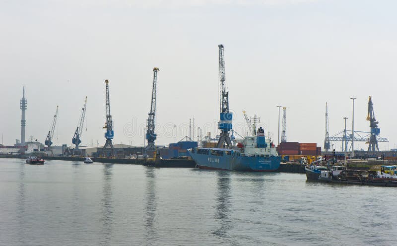 Port Docks. Rotterdam editorial stock image. Image of gigantic - 40784859