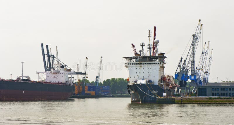 Port Docks. Rotterdam editorial photo. Image of rotterdam - 40785246