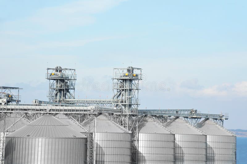 Port grain dryer stock image. Image of machinery, storehouse - 85092579