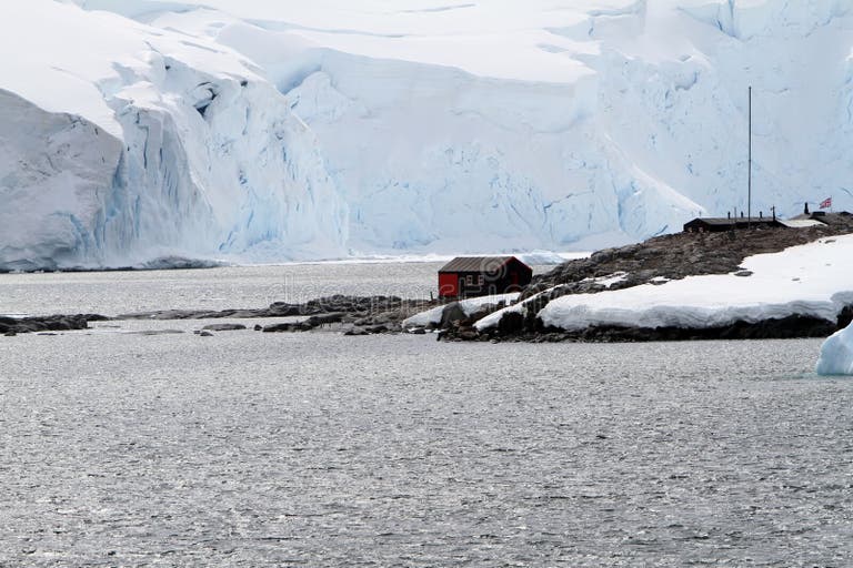 Port Lockroy stock image. Image of lockroy, shelves, shop - 23804325