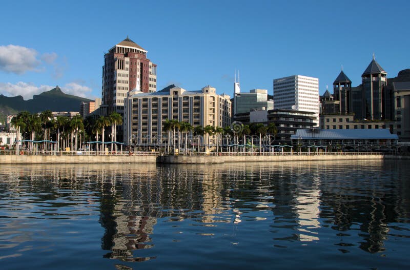 Port Louis La Capital De Mauricio Imagen de archivo - Imagen de capital ...