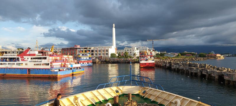 The Port of Manado in Sulawesi, Indonesia Editorial Photography - Image ...