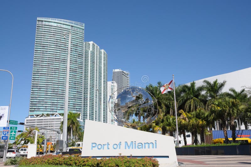 Port of Miami editorial stock image. Image of scene, traffic - 16591429
