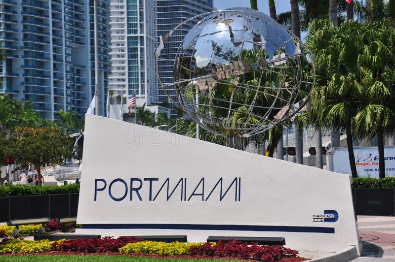 Port of Miami editorial photography. Image of city, florida - 17656722