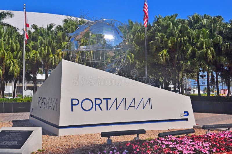 Port of Miami monument editorial image. Image of harbor - 155123175