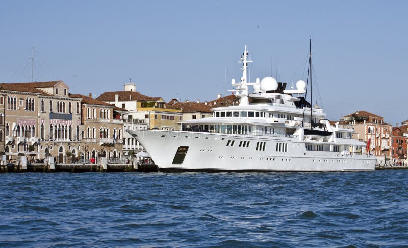 Port of Venice editorial photo. Image of nautical, dock - 39792336