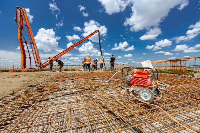 Portable Machinery for Plug in Vibrating Tool, Aggregate for Several ...