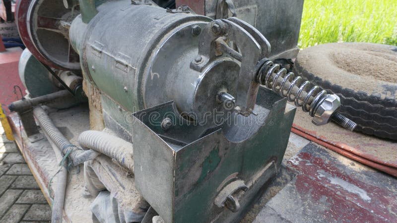 Portable Rice Milling Machine Portable Stock Image - Image of paddy ...