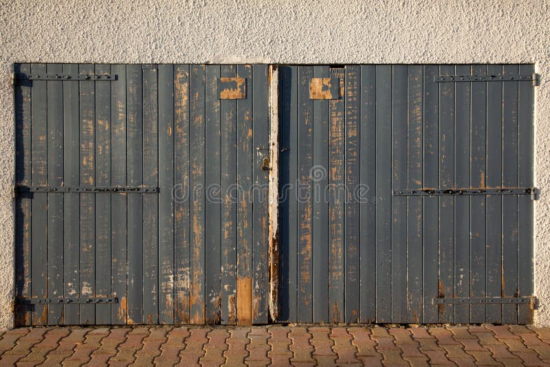 Portal De Entrada De Madera Gris De Garaje Fachada De Doble Puerta De