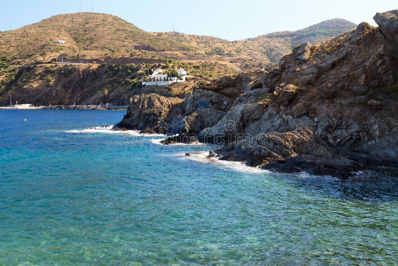 Portbou imagen de archivo. Imagen de rocas, coastline - 108331747