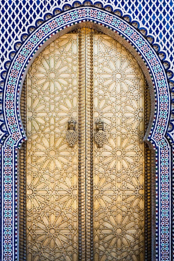 Porte arabe immagine stock. Immagine di marocco, costruzione - 34717149