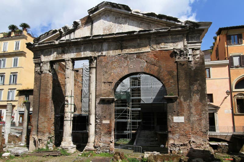 Porticus Octaviae in Rome stock foto. Image of rome, cultuur - 30483280