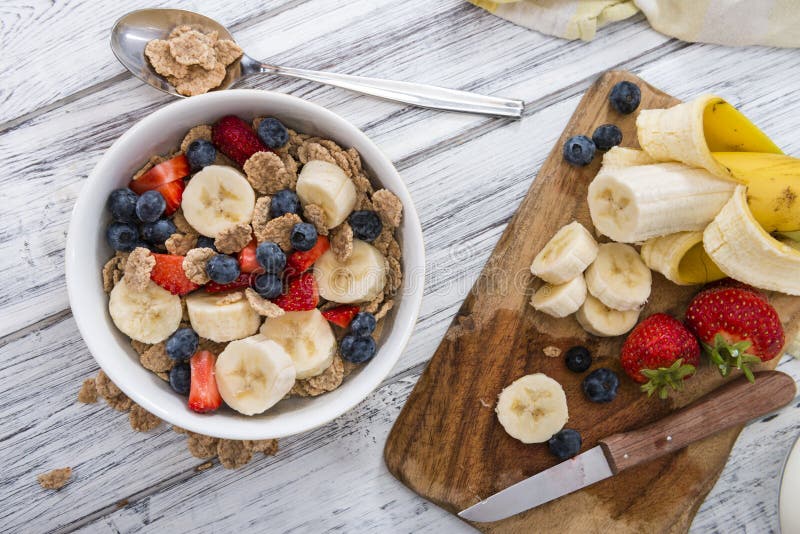 Portion of Cornflakes with Fresh Fruits Stock Photo - Image of dairy ...