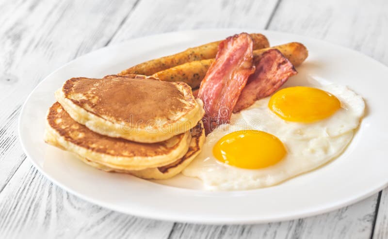 Traditional American Breakfast Stock Photo - Image of rasher, meat ...