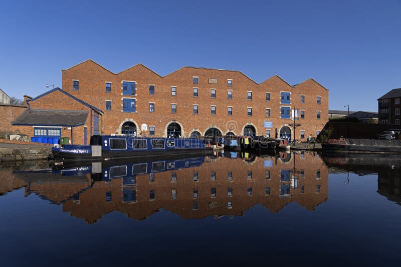 Portland Basin editorial photo. Image of basin, ashtonunderlyne - 218067471