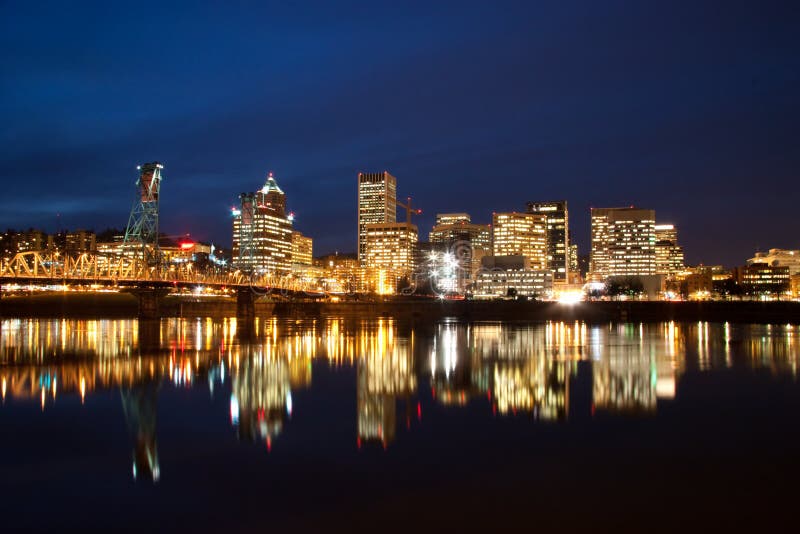 Portland Oregon Night Skyline Stock Image - Image of reflection ...