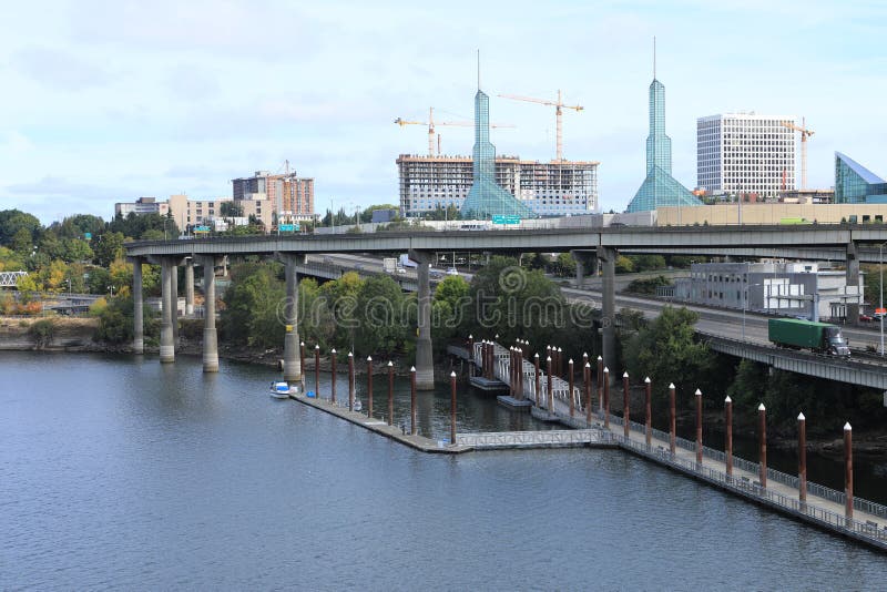 Portland, Oregon Highway by the Willamette River Stock Photo - Image of ...