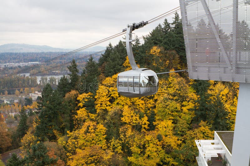 Portland, Oregon- November 19, 2011 Editorial Photo - Image of overcast ...