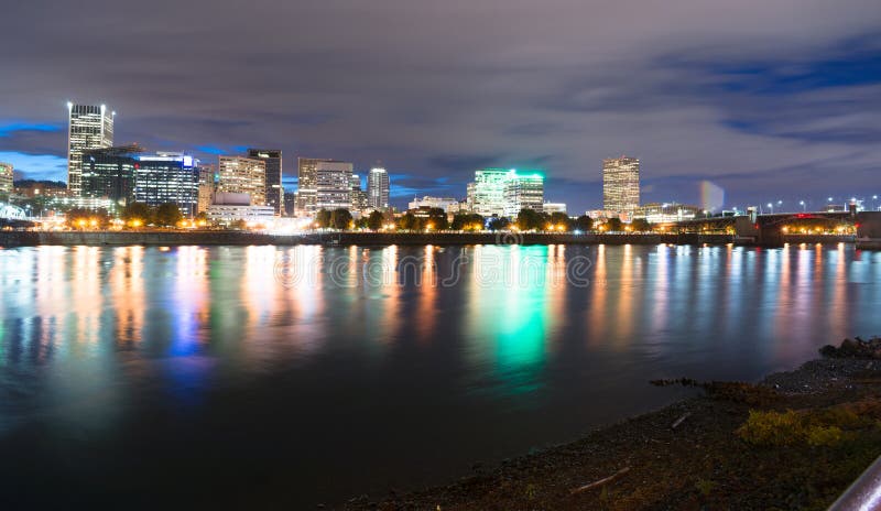 Portland Oregon Waterfront Willamette River Flowing Stock Photo - Image ...