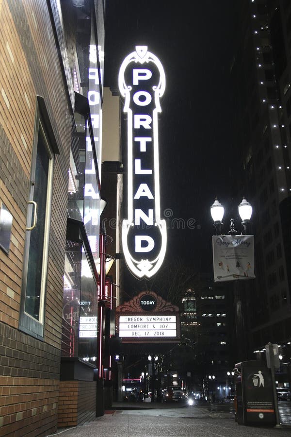 Portland Sign in Downtown Portland, Oregon. Editorial Stock Photo ...