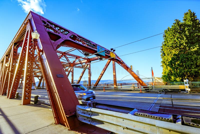 The Broadway Bridge in Downtown Portland, or Editorial Stock Image ...