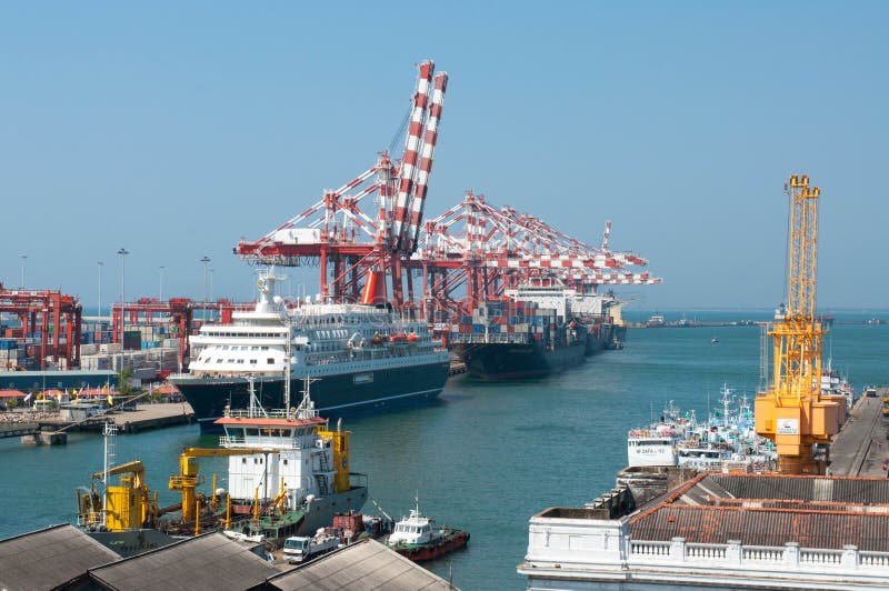 Porto De Colombo Em Sri Lanka Imagem Editorial - Imagem de capital ...