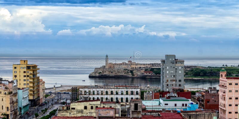 Porto De Havana, Cuba Panorama Imagem de Stock - Imagem de curso ...