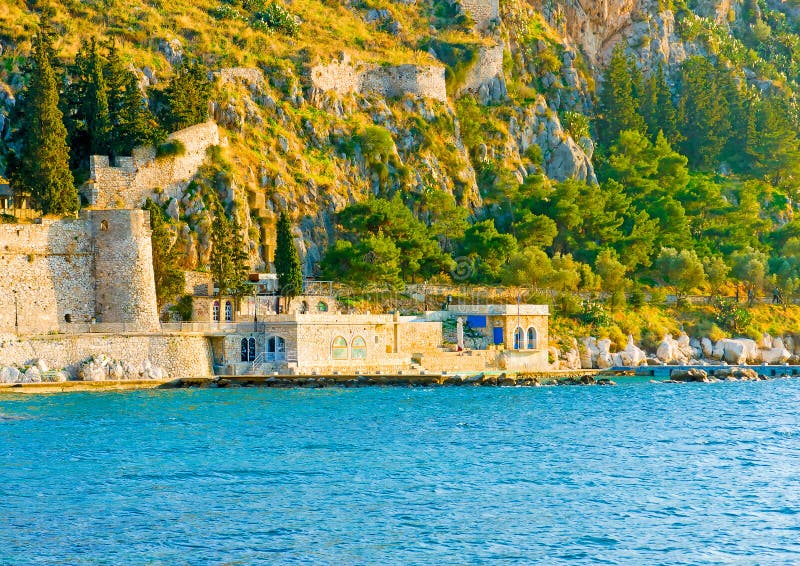 Porto di Nauplia fotografia stock. Immagine di architettura - 40920332