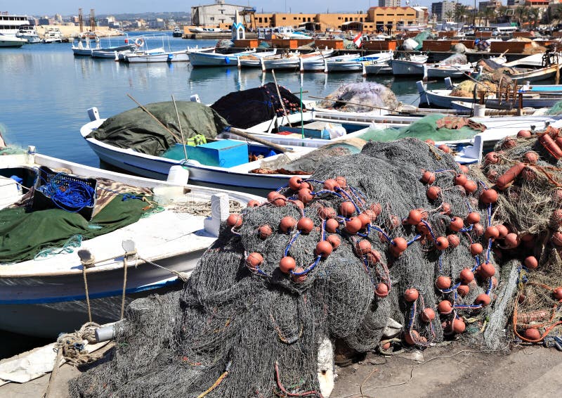 Porto di Tiro, Libano immagine stock. Immagine di pneumatico - 52831405
