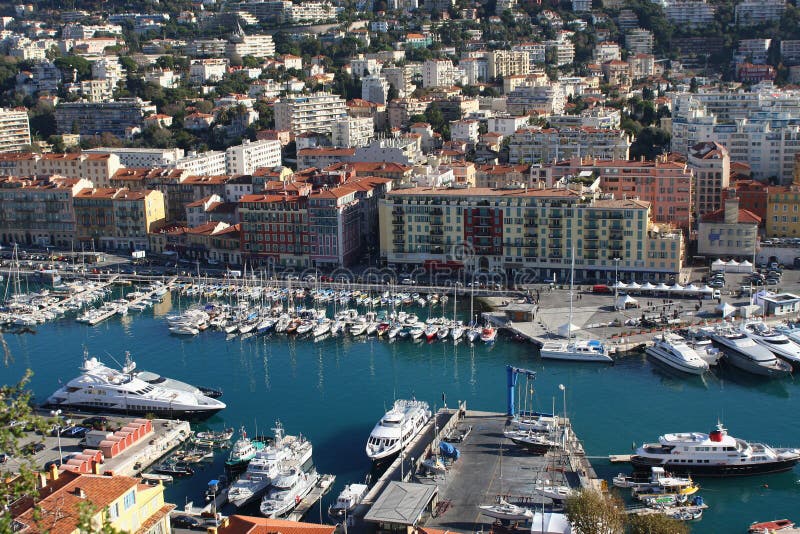 Porto piacevole, Francia immagine stock. Immagine di francia - 12461441