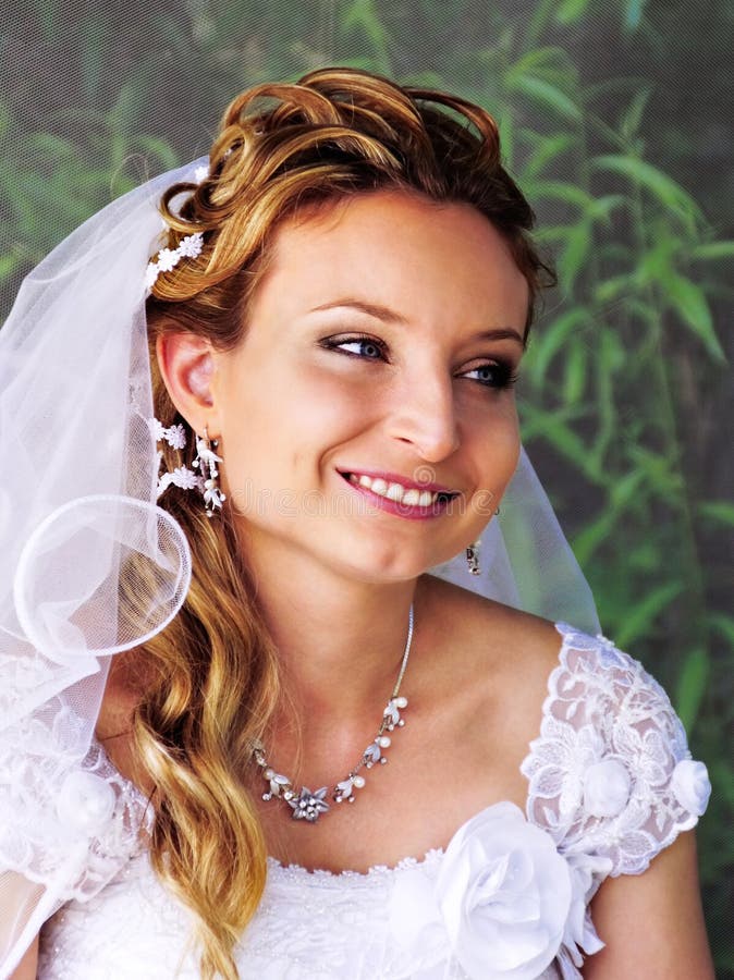 Portrait Of Beautiful Bride Stock Image - Image of woman, holiday: 33036819