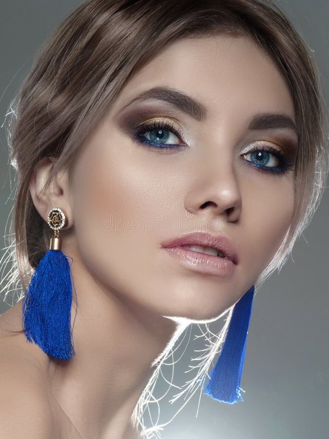 Portrait of a Beautiful Girl Stock Photo - Image of skin, girl: 87697472