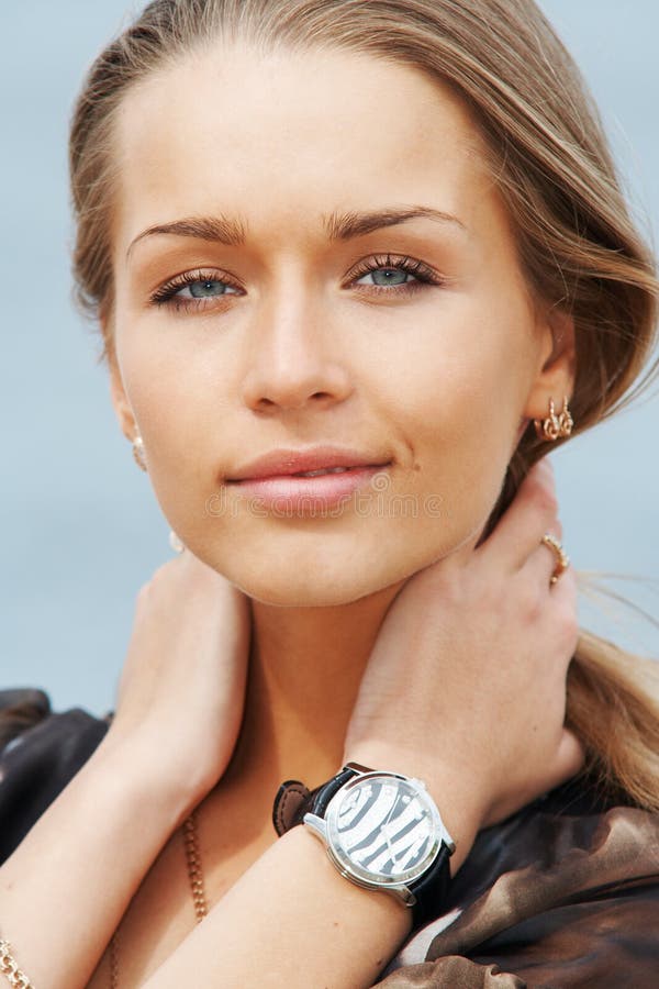 Portrait of a Beautiful Lady Stock Image - Image of face, light: 9885001