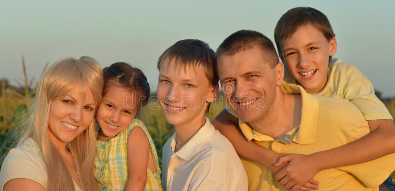 Portrait of big happy family - Stock Image - Everypixel