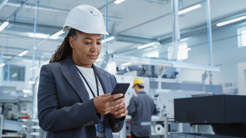 Portrait Black Female Engineer Hard Hat Standing Using Smartphone ...